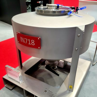 Powder Hopper Part of Closed-Loop Safe Powder Handling | MetalForming ...